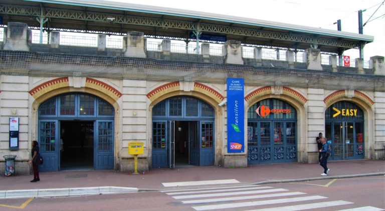 Huclink la borne d'emploi - bornes Gare SNCF Le Raincy Huclink la borne d'emploi - bornes Gare SNCF Le Raincy